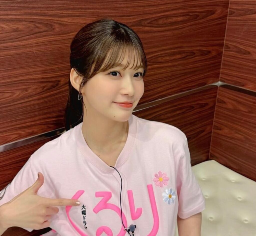 くるり〜誰が私と恋をした？〜に出演のめるるの真似したい髪型10選。 美容師が教えるオーダーの仕方＆スタイリング方法。 - 現役美容師Chelの美容Blog